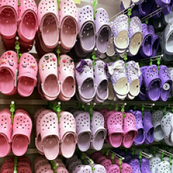 Sweepstakes | Tanger Outlets x Crocs Giveaway